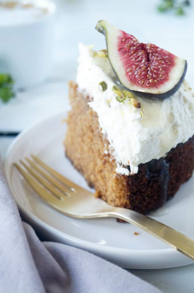 Honingcake met mascarponecreme en vijgen - Elien's Cuisine